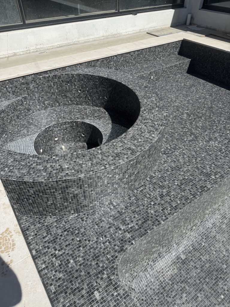 GreyPool - Sydney Absolute Swimming Pool Tiling